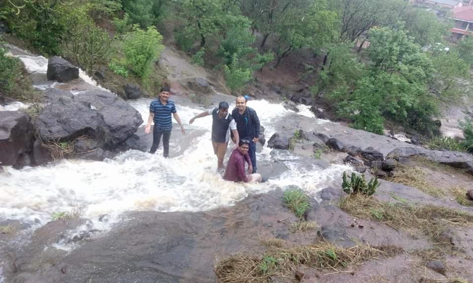 Malawali Waterfall - Tripopola